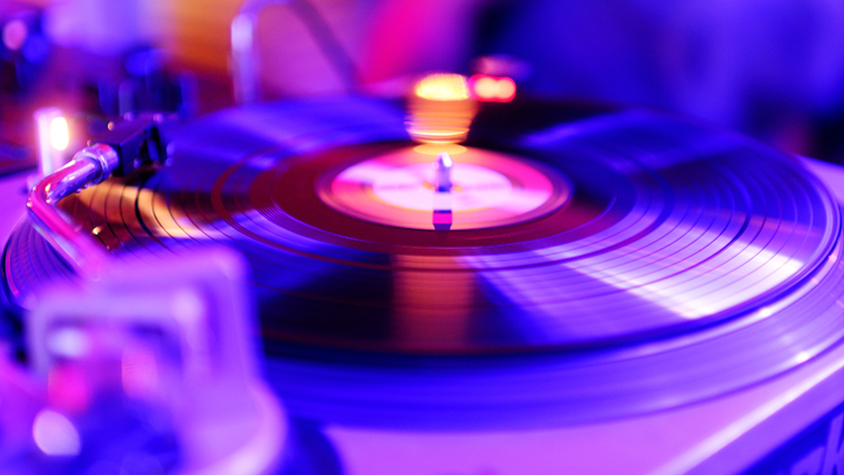 無料DJミックスサイト『Rave DJ』。意外にハマっちゃう | TABI LABO