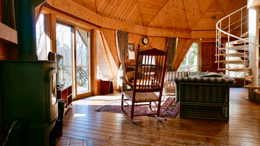 別荘暮らしを「BESSのログハウス」で体験！ | TABI LABO