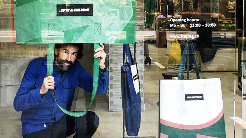 「環境に優しい都市は縦に伸びていく」FREITAG創業者にインタビュー【未来編】 | TABI LABO