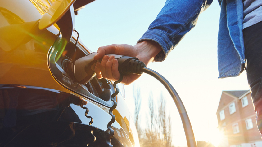 Netflix、作品内にて「EVの存在感を高める」と発表 | TABI LABO