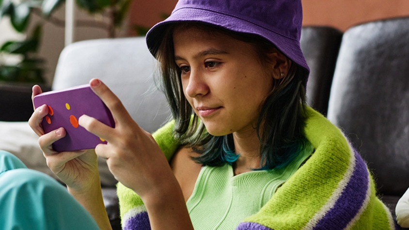 Z世代が「テレビ離れ」してるってホント？「オタラボ」が調査報告 | TABI LABO