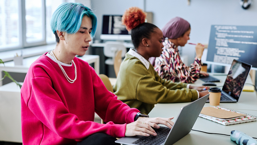 Z世代の解雇率6割！？企業が若者の採用をためらうワケは「価値観のズレ」にあった | TABI LABO